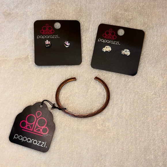 paparazzi | Jewelry | Kids Princess Crown And Car Earrings With Cuff ...